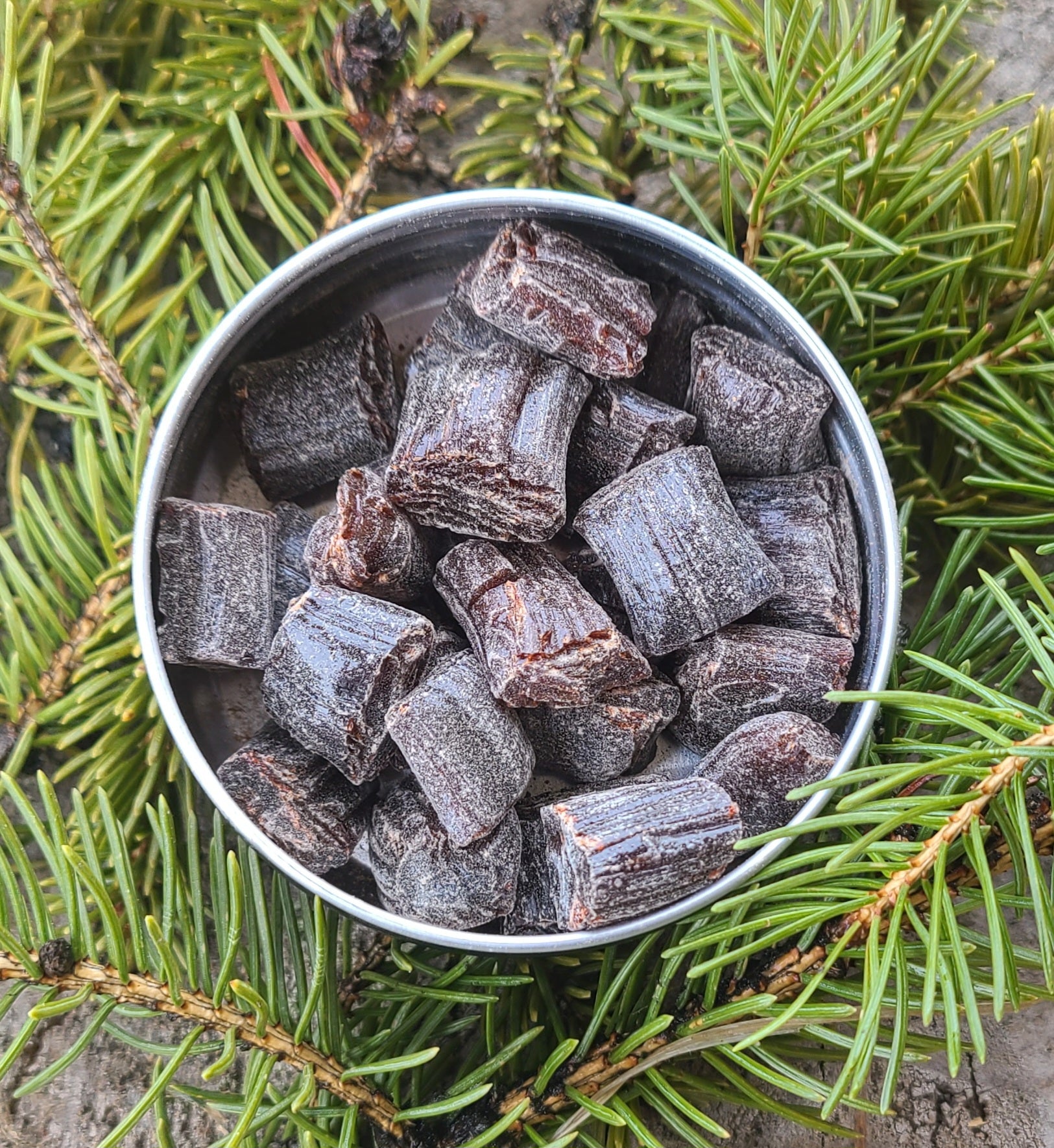 Alberta Wildcraft | Spruce & Pine Resin Gum, Herbal Teas & Balms